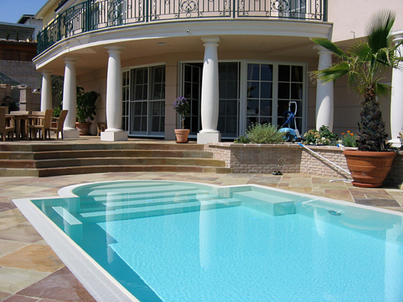 Außenpool: BINDER Pools & Wellness GmbH